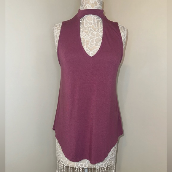 Express | Tops | Raspberry Colored Cleavage Keyhole Tank Top | Poshmark